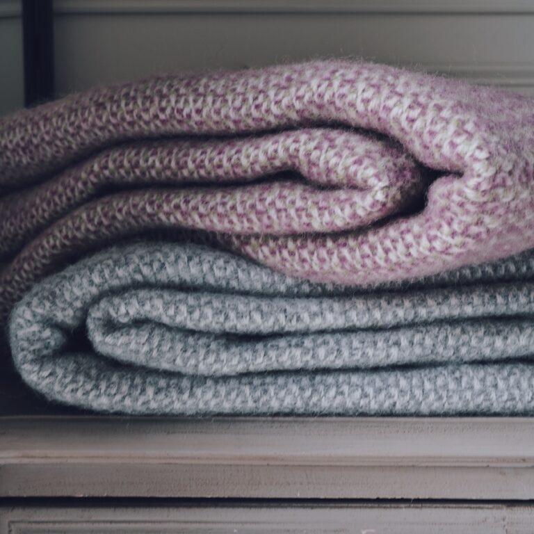 Raspberry Throw - Tom Lane, Made in Britain.
